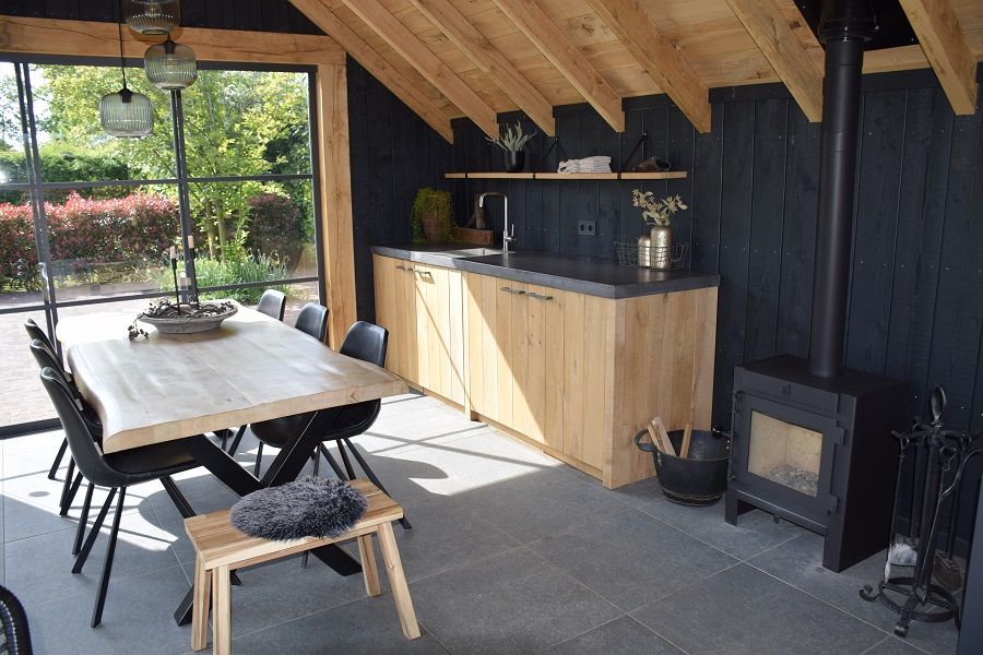 Stijlvolle tuinkamer | Brandola Houtbouw
