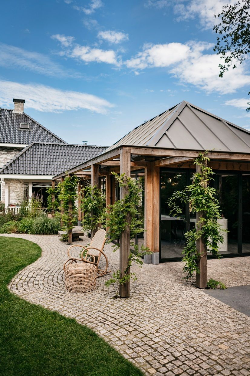 Tuinkamer met zinken dak | Brandola Houtbouw